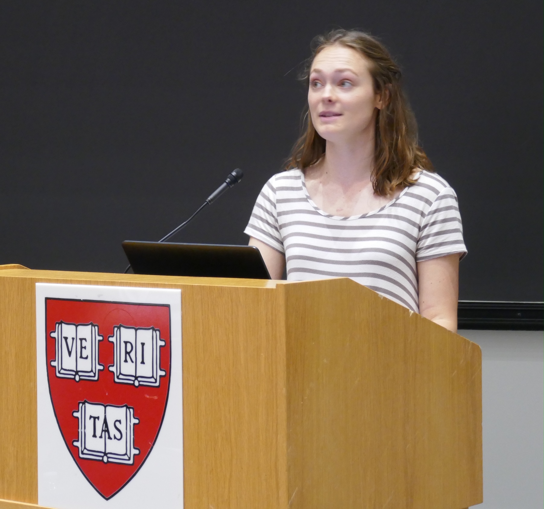 The Universe speaks in Princeton and Harvard - Graham FarmeloGraham Farmelo